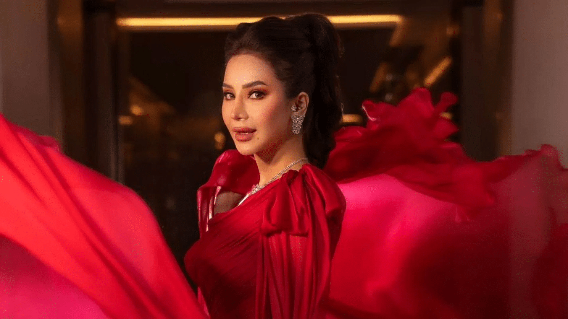 Lojain Omran quits Dubai Bling ahead of seaason 3?! - ITP Live